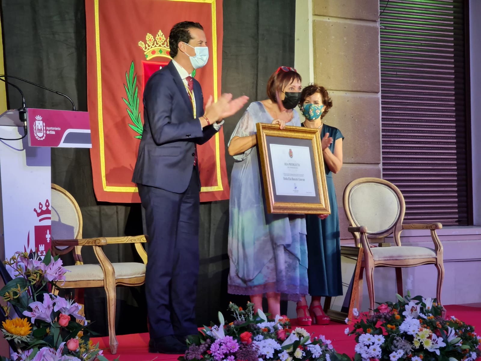 La escritora Elia Barceló y el poeta Antonio Porpetta ya son Hija e Hijo Predilectos de Elda ...