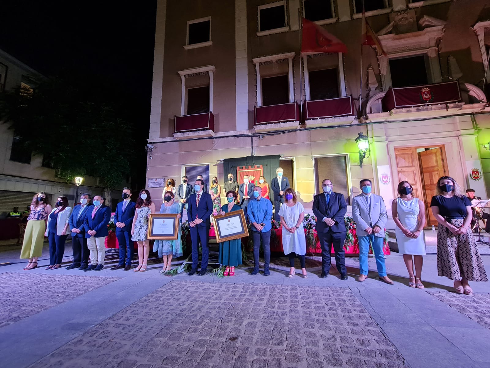 La escritora Elia Barceló y el poeta Antonio Porpetta ya son Hija e Hijo Predilectos de Elda ...